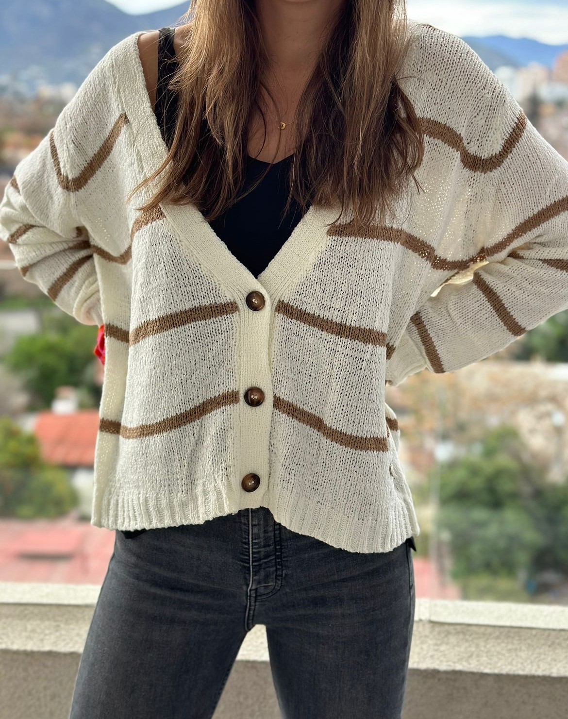 Chaleco Enriqueta Café – Emiro