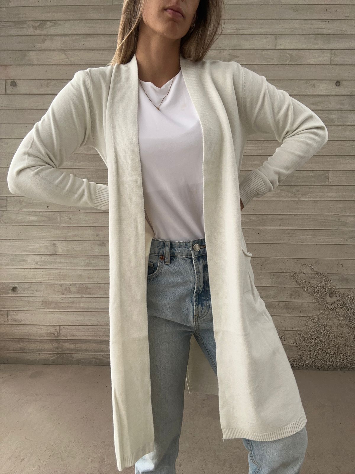 Cardigan Marshall – Emiro